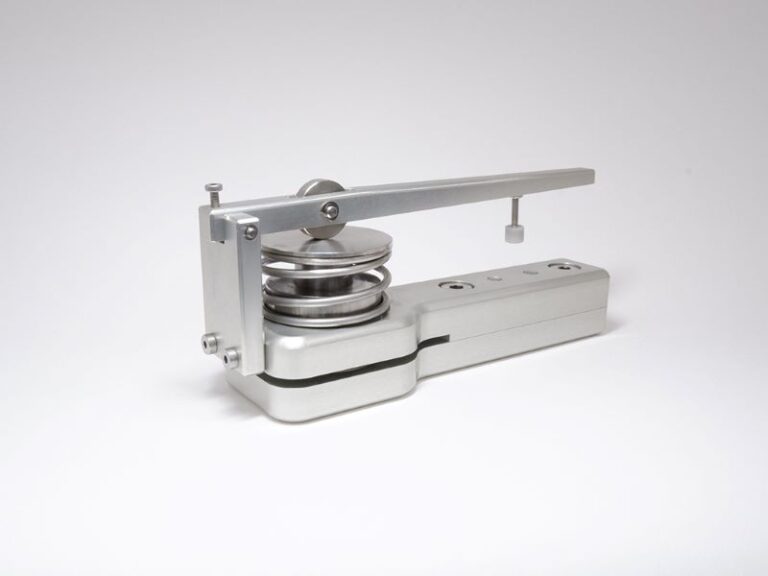 [Nogami] Handheld Electrode Punch