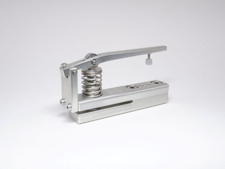 [Nogami] Handheld Electrode Punch
