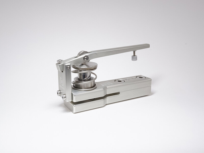 [Nogami] Handheld Electrode Punch