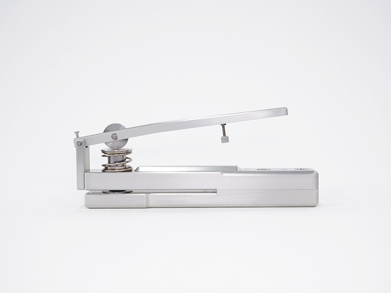 [Nogami] Handheld Electrode Punch